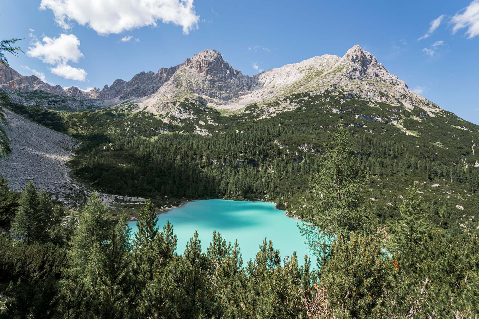 Cortina, the Queen of the Dolomites and of skiing in Italy